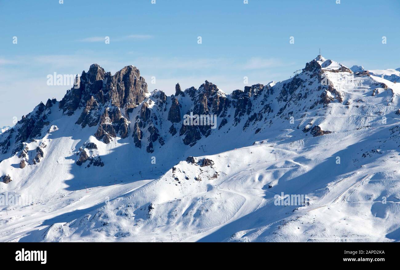 Cime Caron val thorens gondola cabin view sunset snowy mountain ...