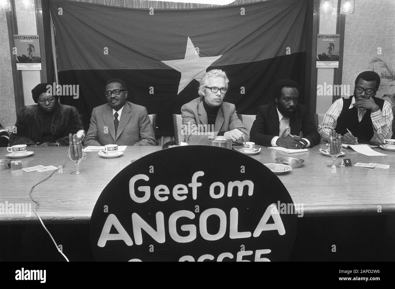 President angolan liberation movement mpla hi-res stock photography and ...