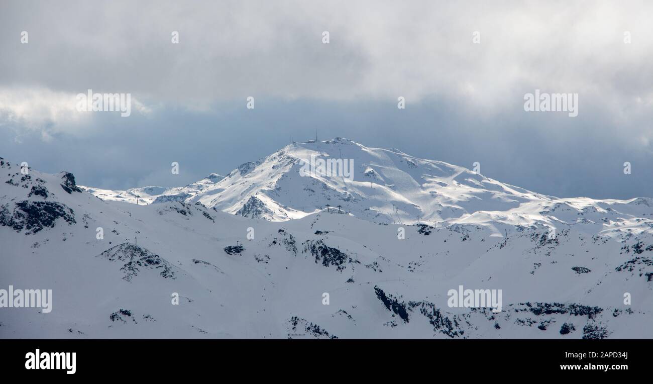 Cime Caron val thorens gondola cabin view sunset clouds dark mood snowy ...