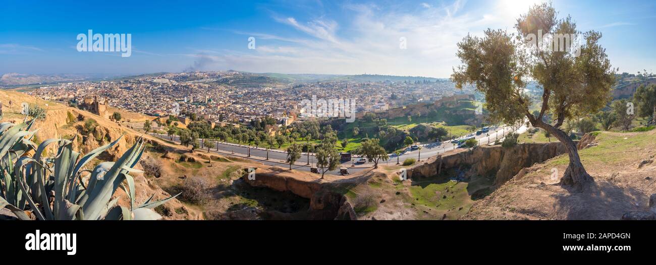 City fes panorama building hi-res stock photography and images - Alamy