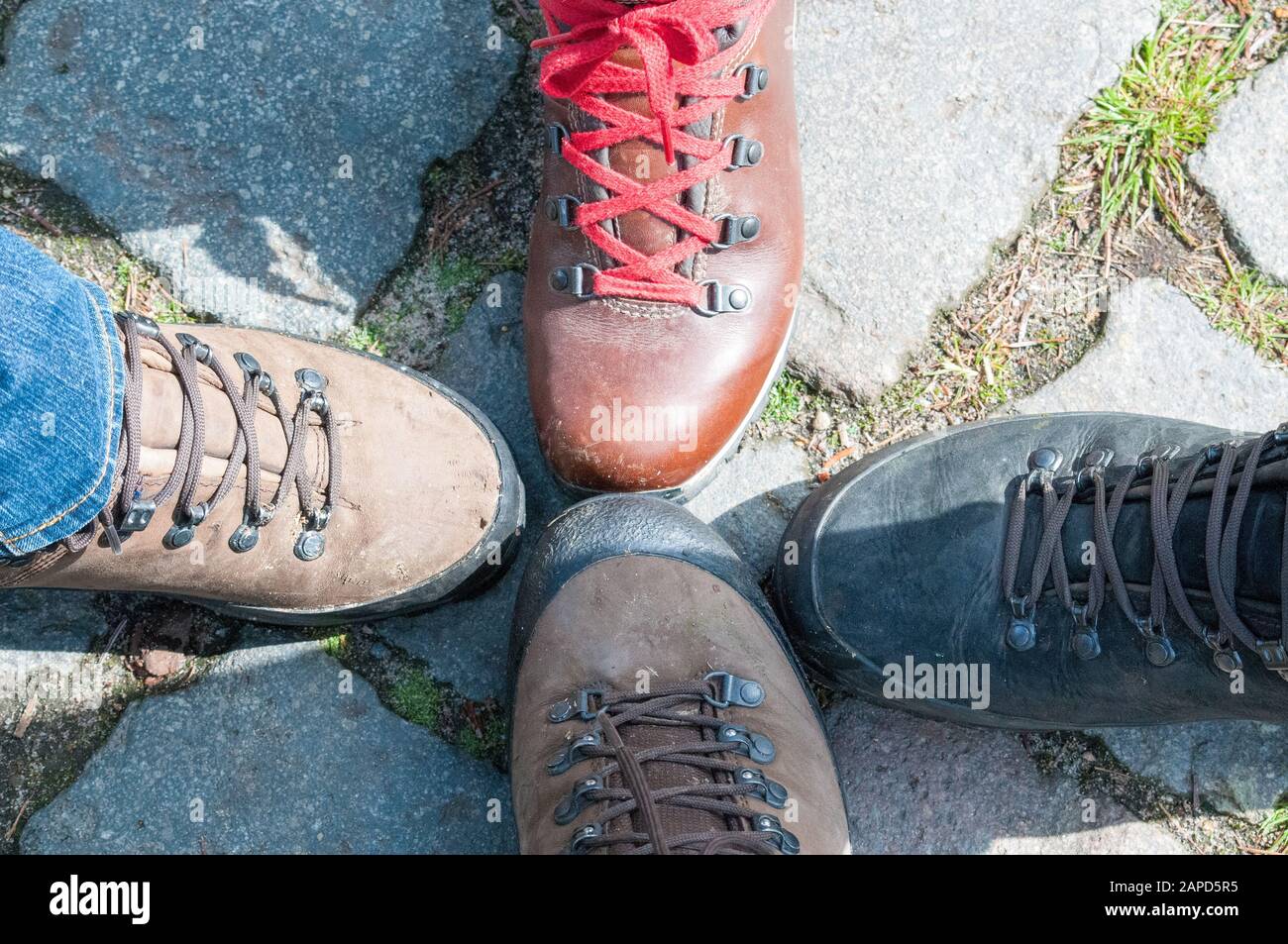 Pointing toes hi-res stock photography and images - Alamy