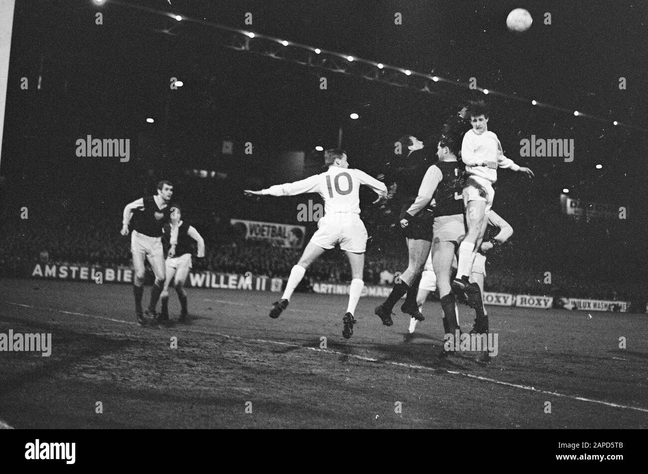 Goalkeeper ivo viktor hi-res stock photography and images - Alamy