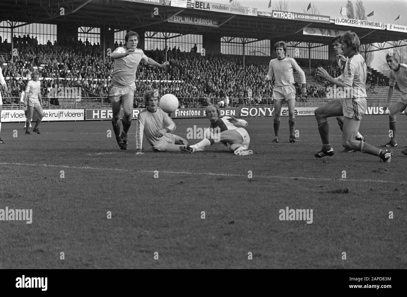 Left ruud Black and White Stock Photos & Images - Alamy