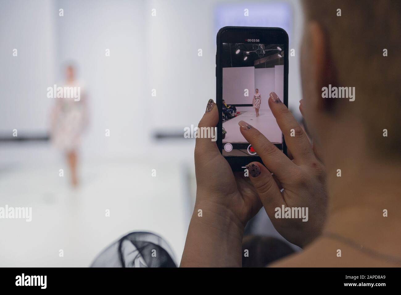 Photographing model at fashion show hi-res stock photography and images ...