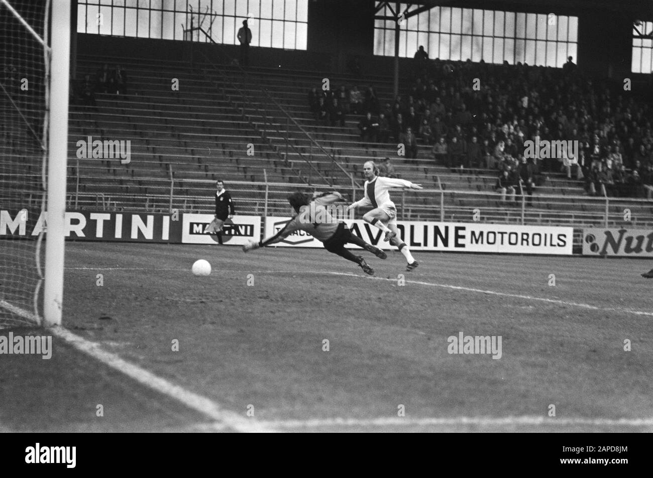 Ruud geels scores hi-res stock photography and images - Alamy