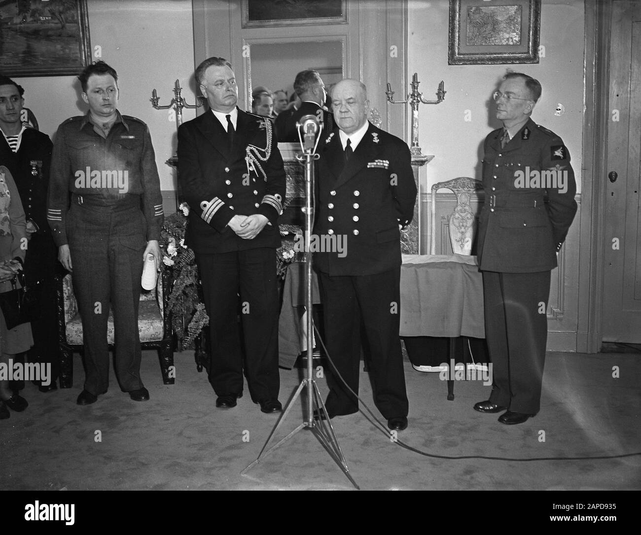 Decorations belgian embassy hi-res stock photography and images - Alamy