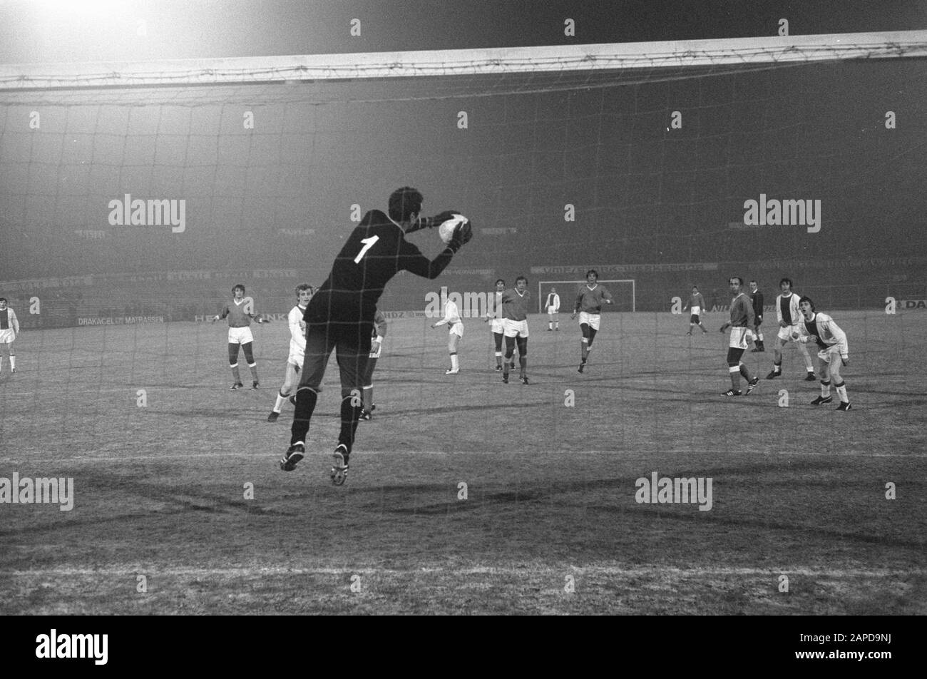January 4 1970 hi-res stock photography and images - Alamy