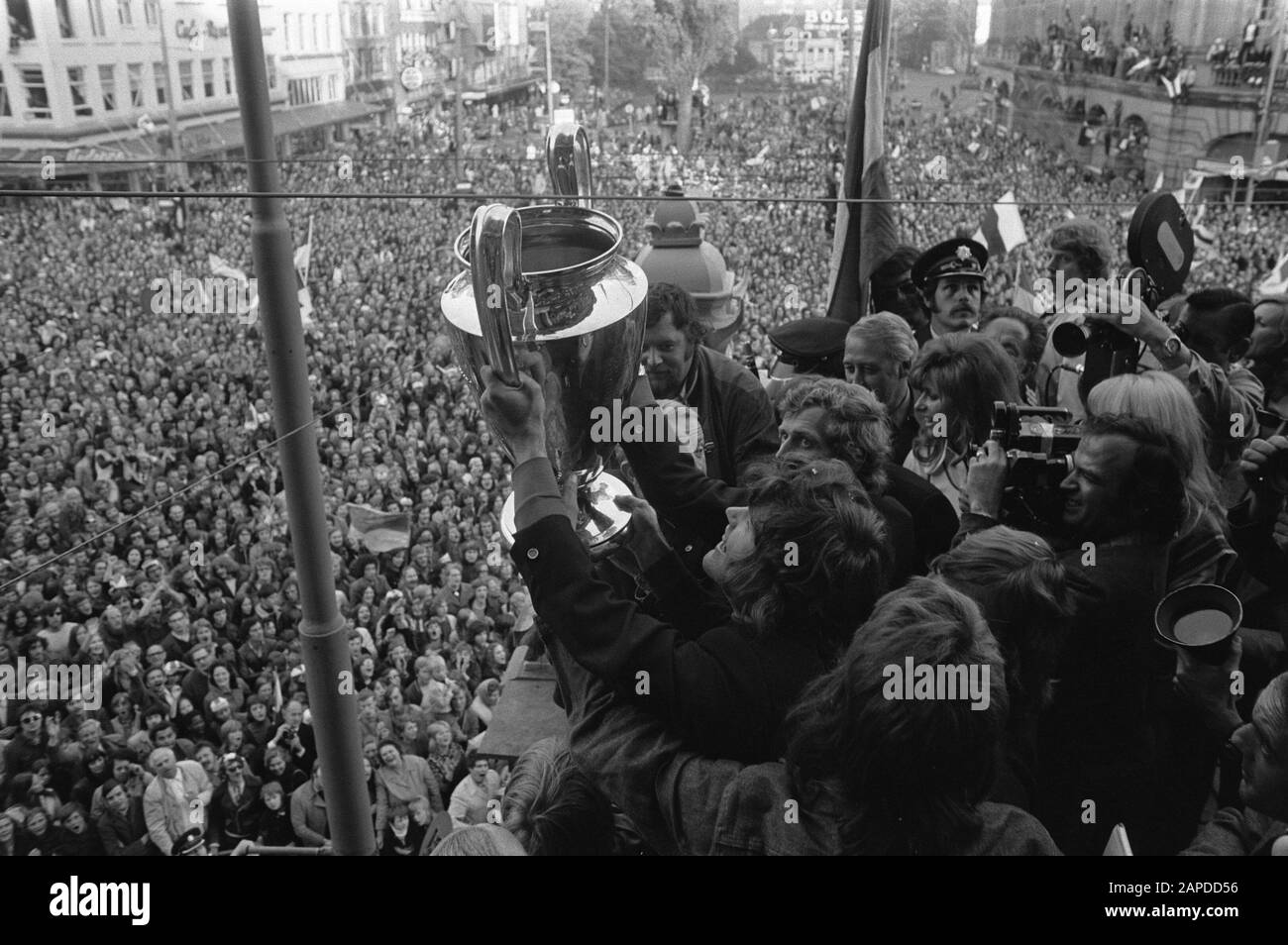 Ajax player barry hulshoff hi-res stock photography and images - Alamy
