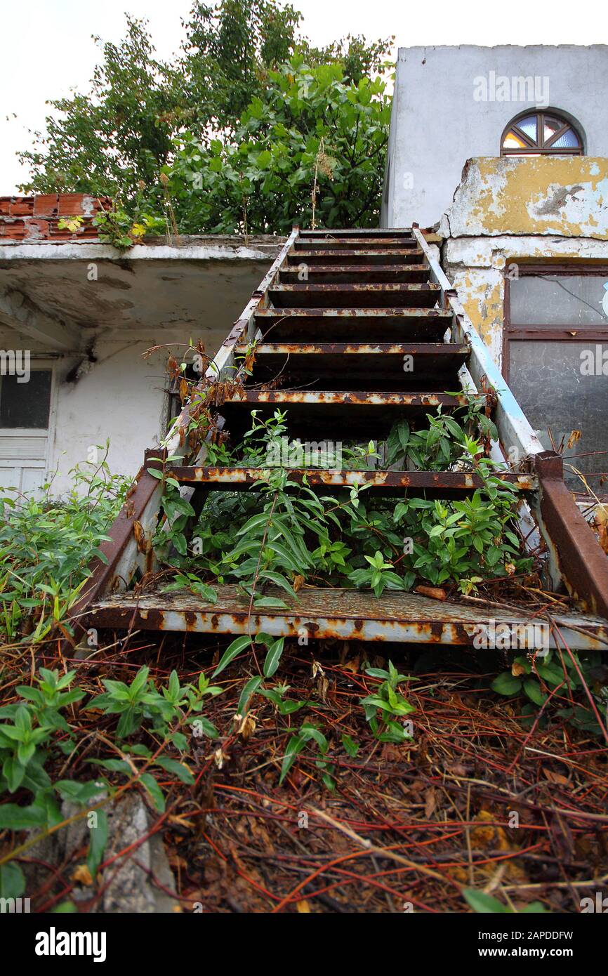 Rusty steel stairs hi-res stock photography and images - Alamy