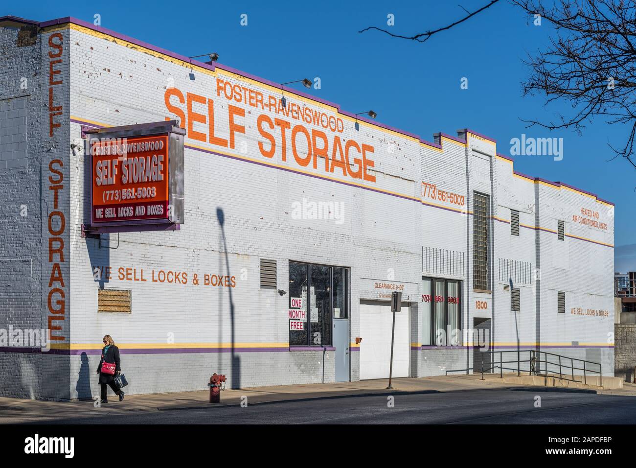Self storage warehouse in the Ravenswood neighborhood Stock Photo - Alamy