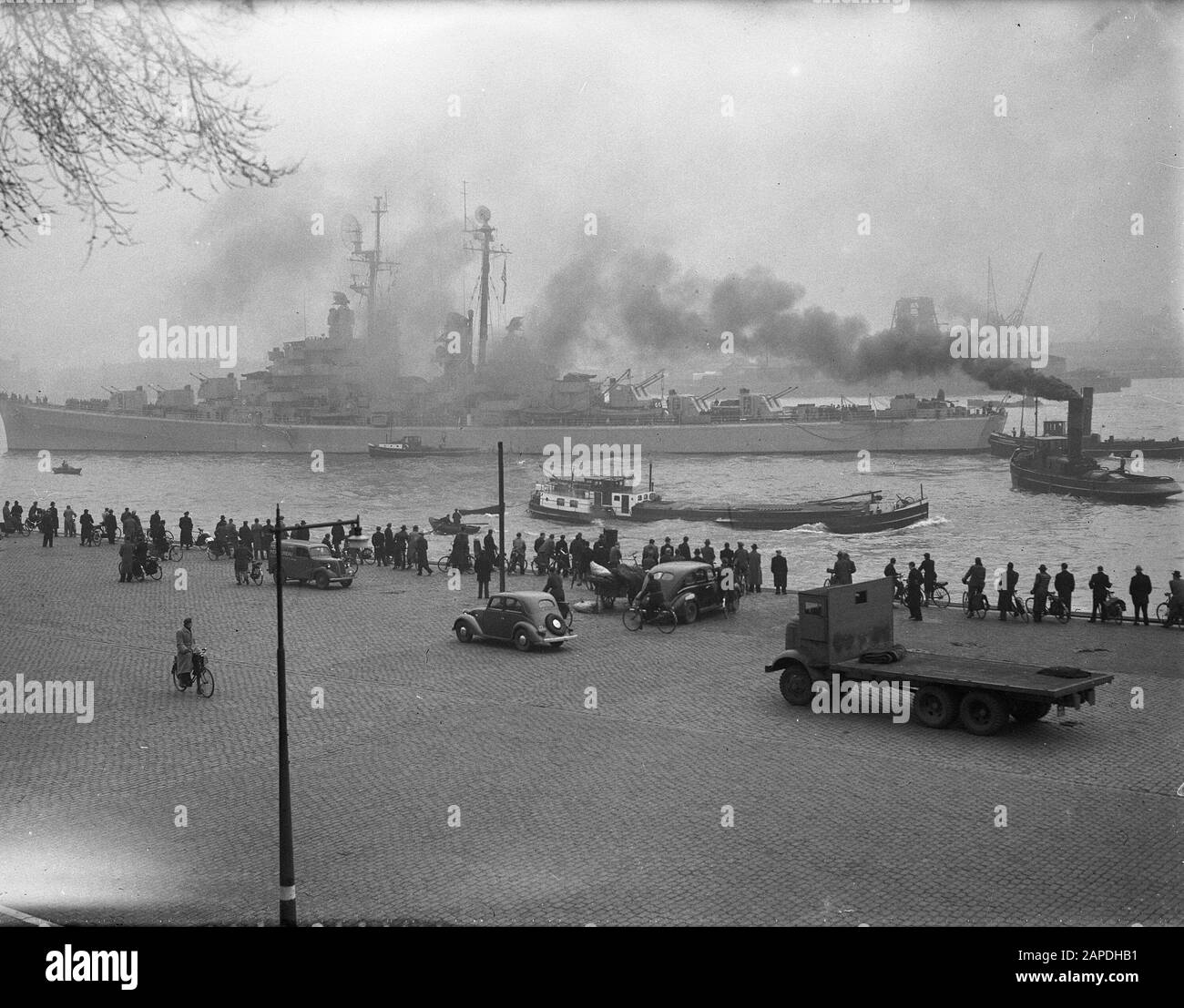 Uss spokane hi-res stock photography and images - Alamy