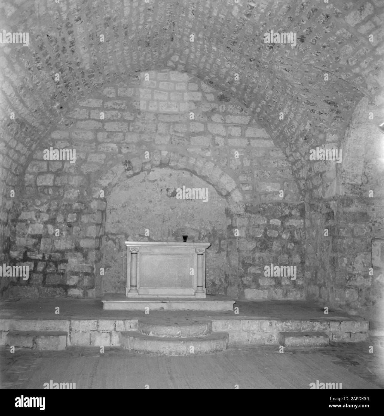 Israel: Nazareth Description: Altar of the synagogue church Date ...