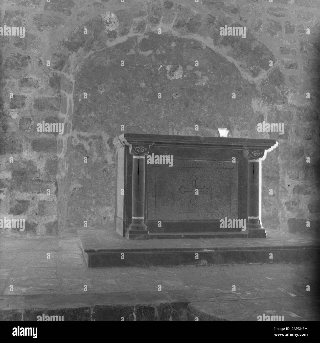 Israel: Nazareth Description: Altar of the synagogue church Date ...