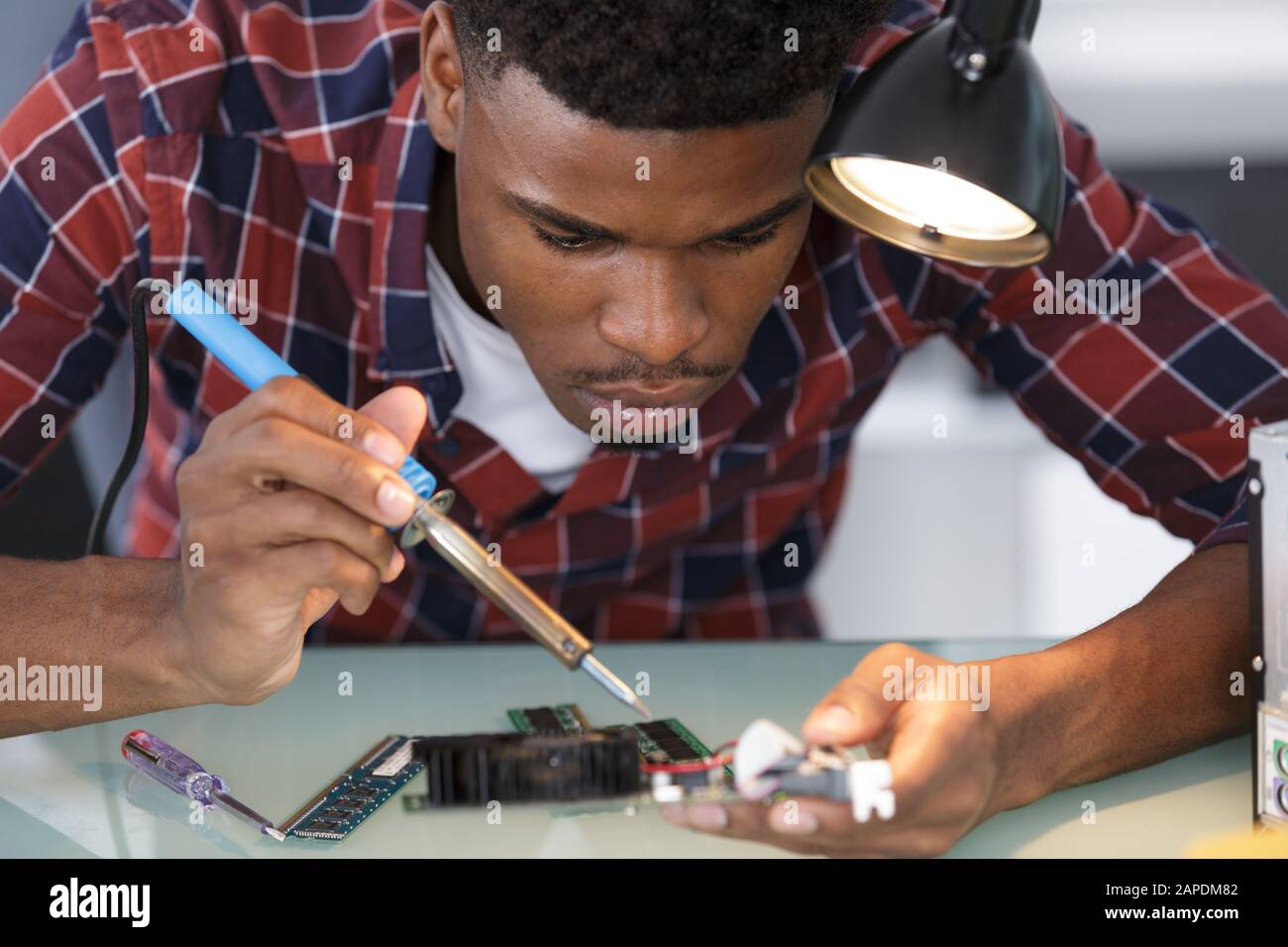 Closeup tin soldering electronics hi-res stock photography and images ...
