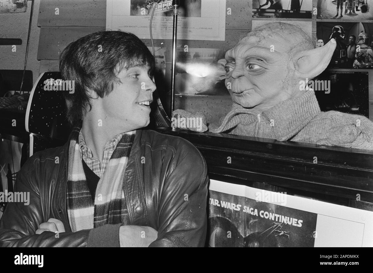 Empire strikes back mark hamil hi-res stock photography and images - Alamy