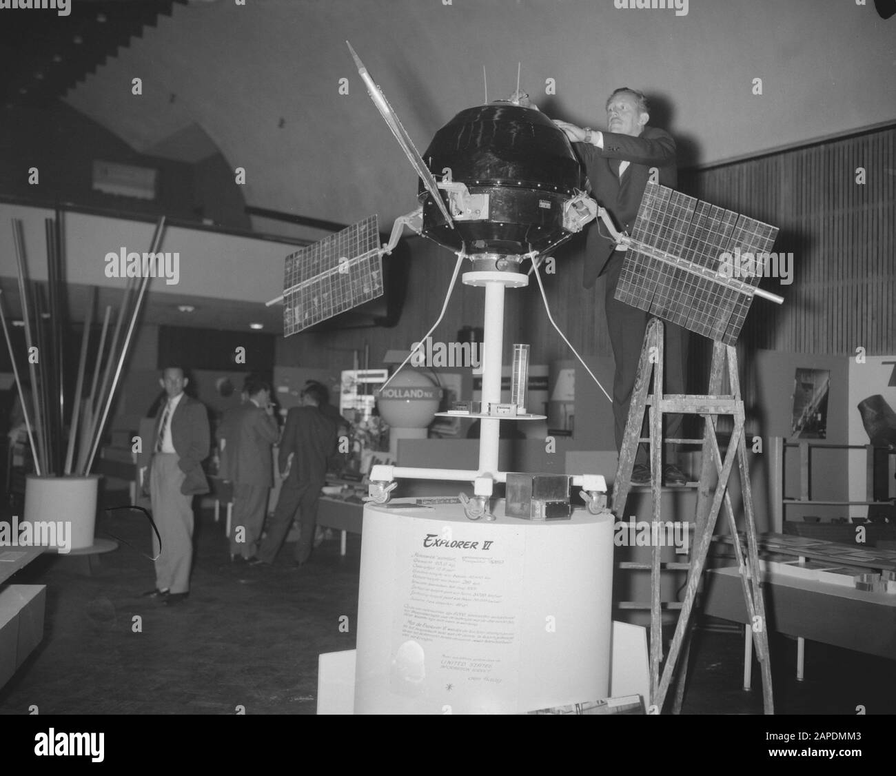 Solar explorer hi-res stock photography and images - Alamy