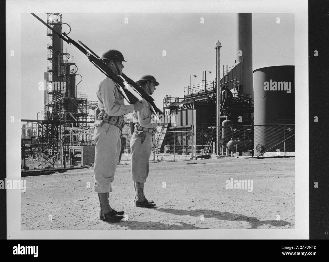 Aruba oil refinery hi-res stock photography and images - Alamy