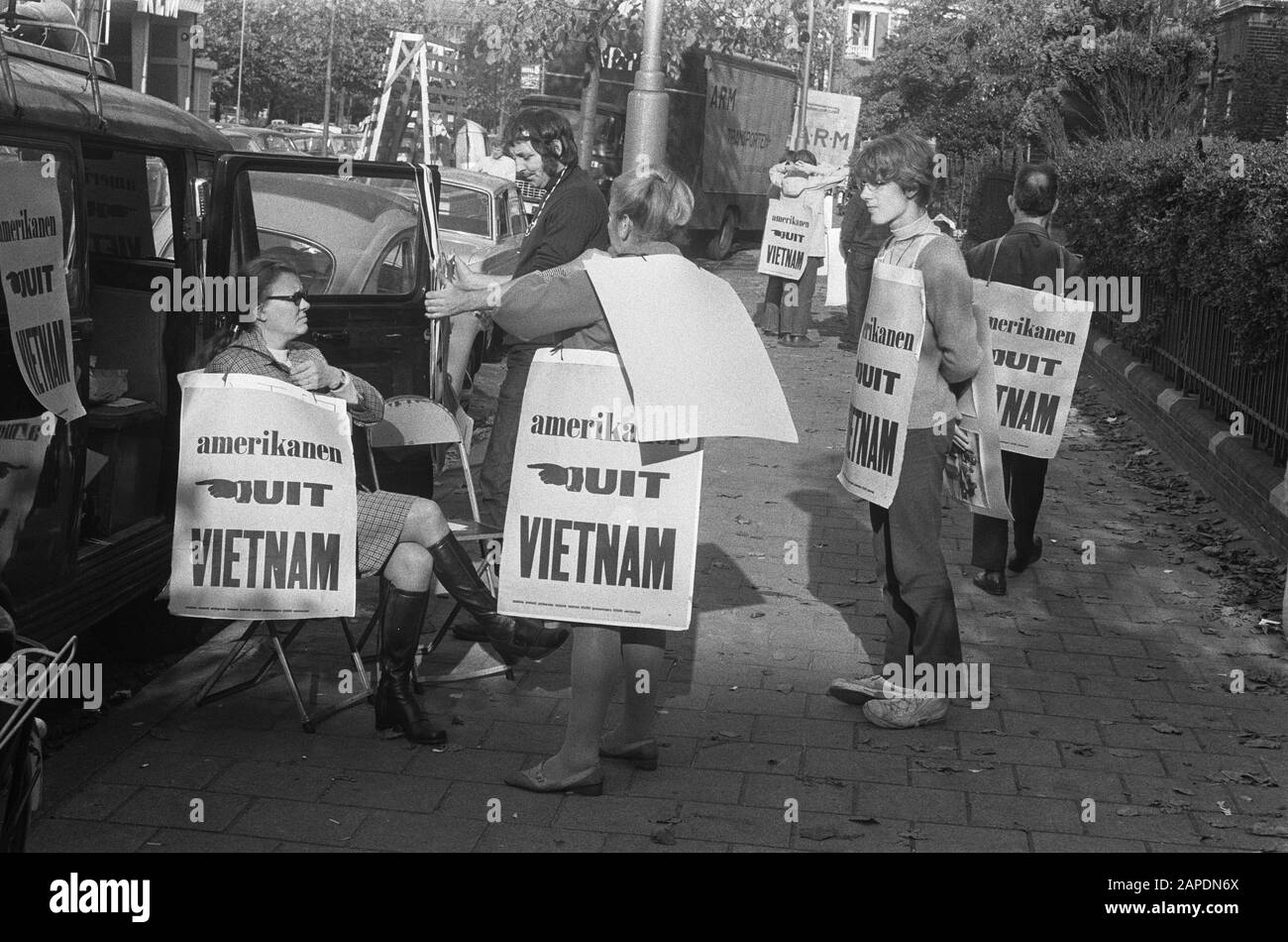 1969 vietnam war protests hi-res stock photography and images - Alamy