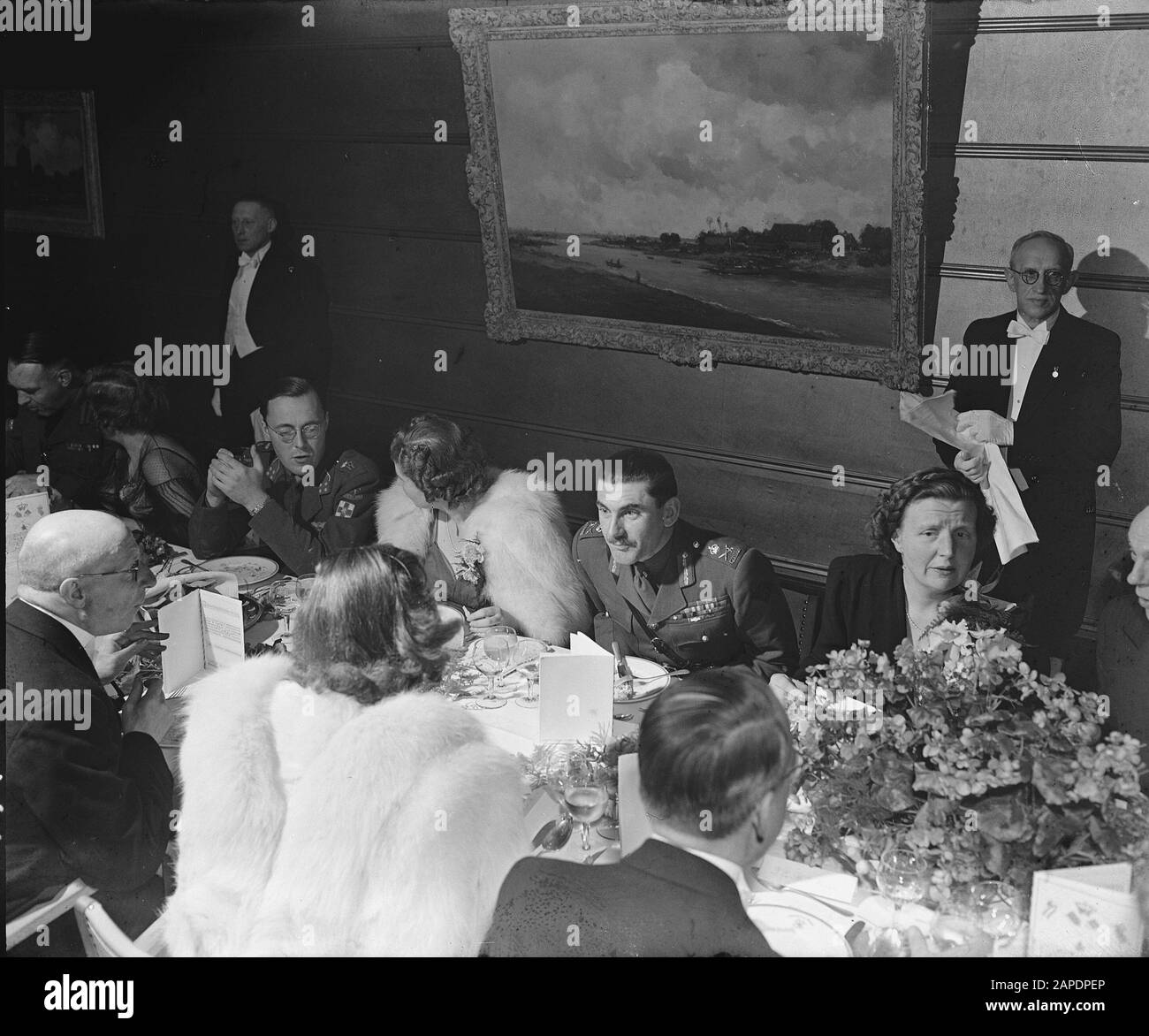 Canadian lieutenant general guy granville simonds Black and White Stock ...