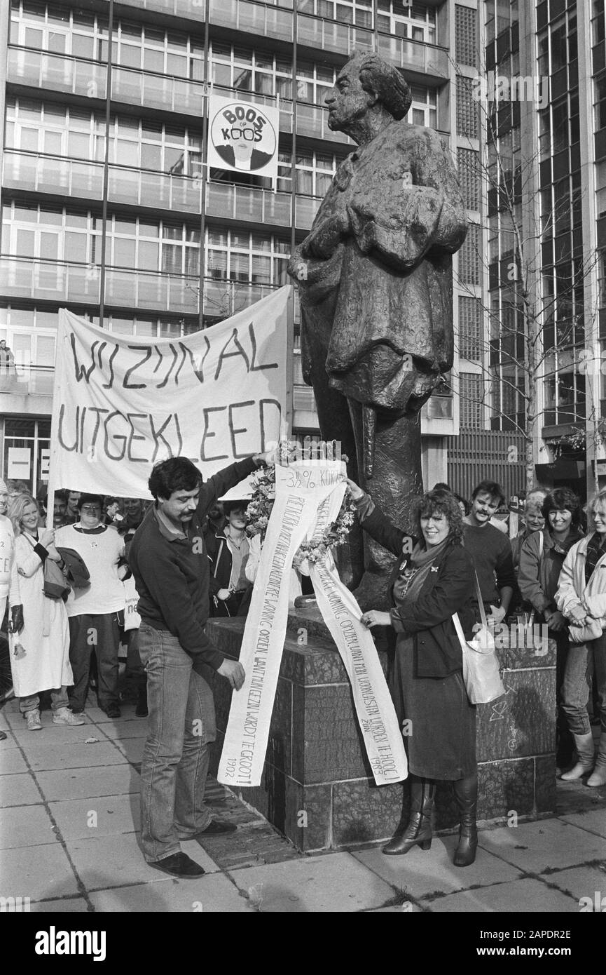 Civil actions Black and White Stock Photos & Images - Alamy