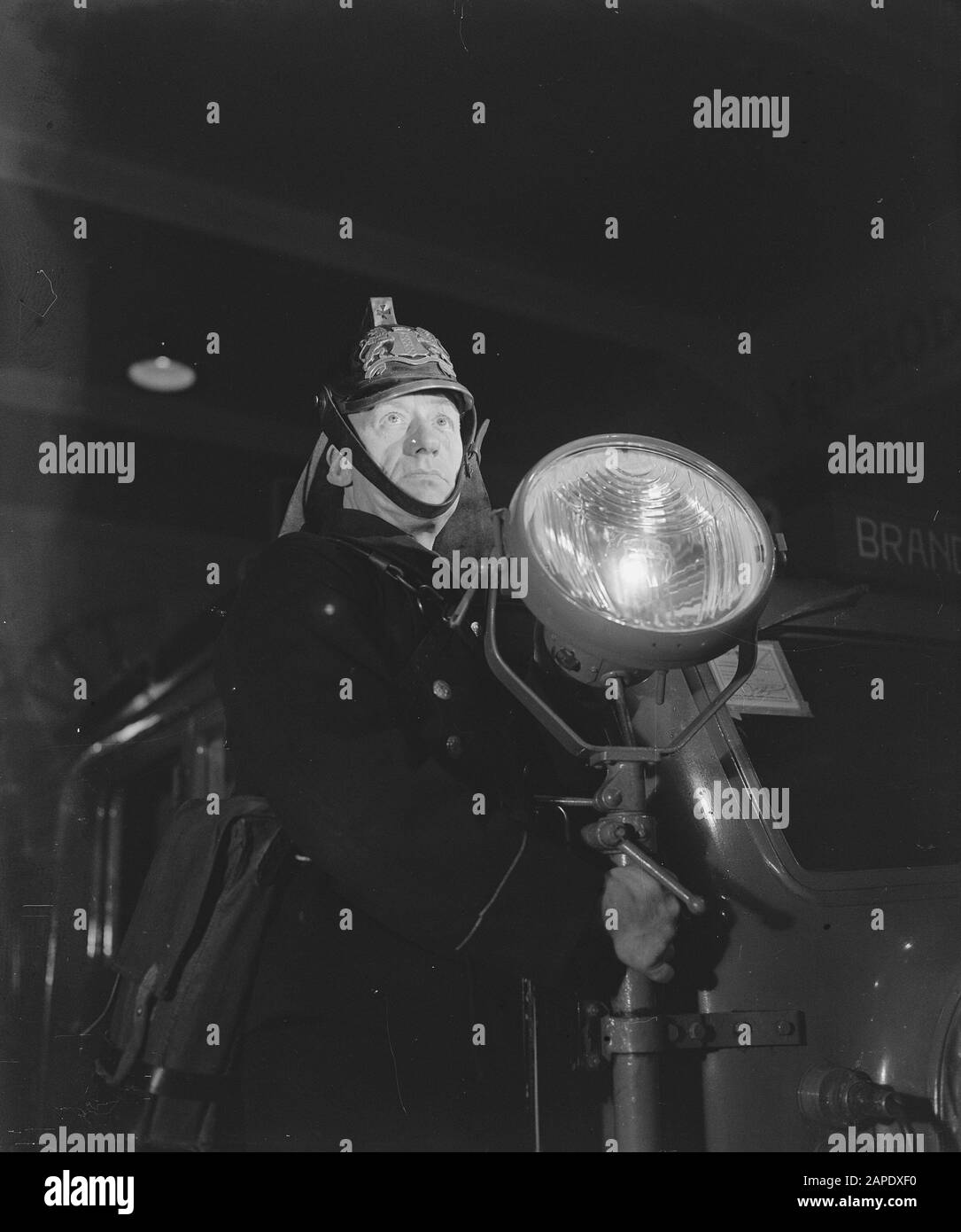 4 february 1946 hi-res stock photography and images - Alamy