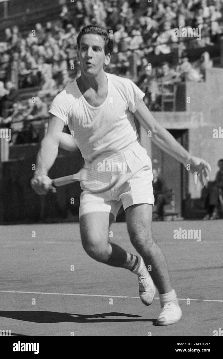 Tennis match netherlands Black and White Stock Photos & Images - Alamy