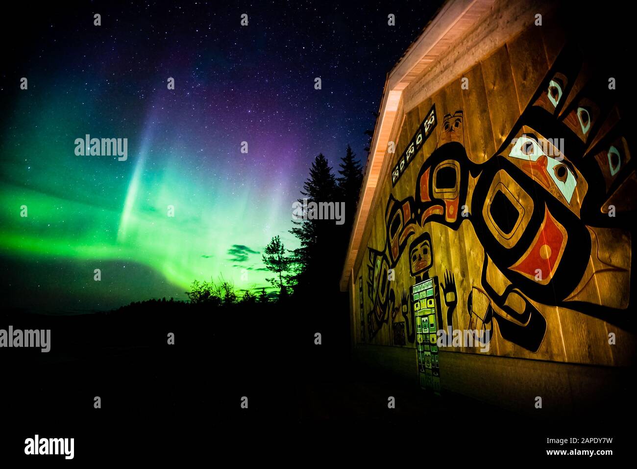 The newly dedicated Huna Tlingit Tribal house in Glacier Bay ...