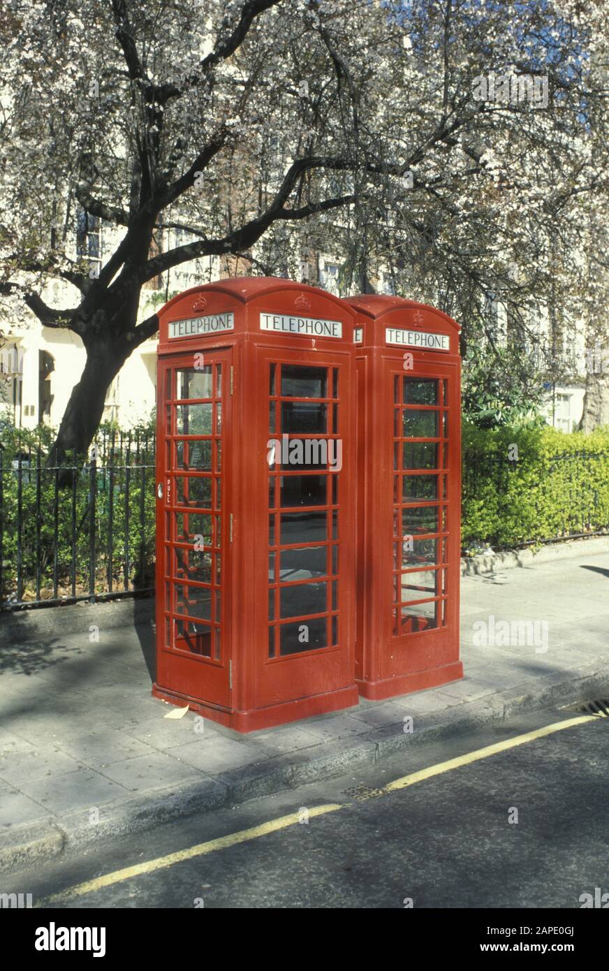 London, Telefonzelle - London, Telephone Box Stock Photo - Alamy