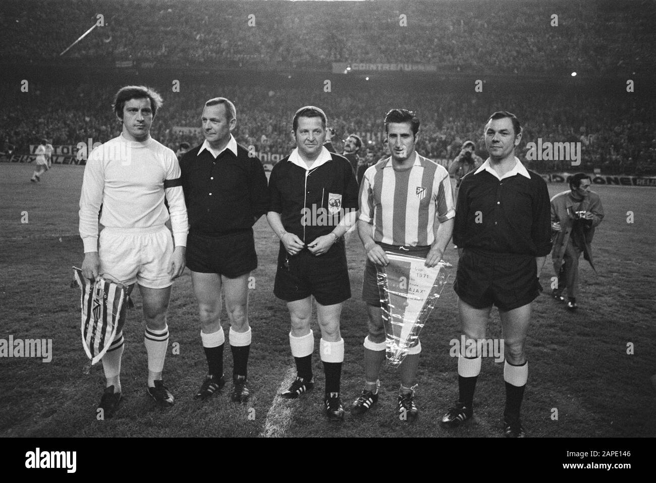 1970s football hi-res stock photography and images - Alamy