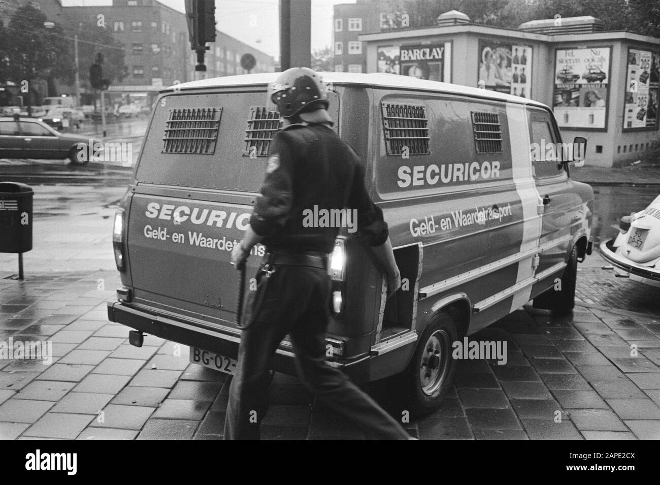 Money buses Black and White Stock Photos & Images - Alamy