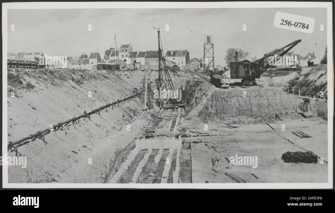 Dredging a lock pit Date: undated Keywords: dredging, excavators, works ...