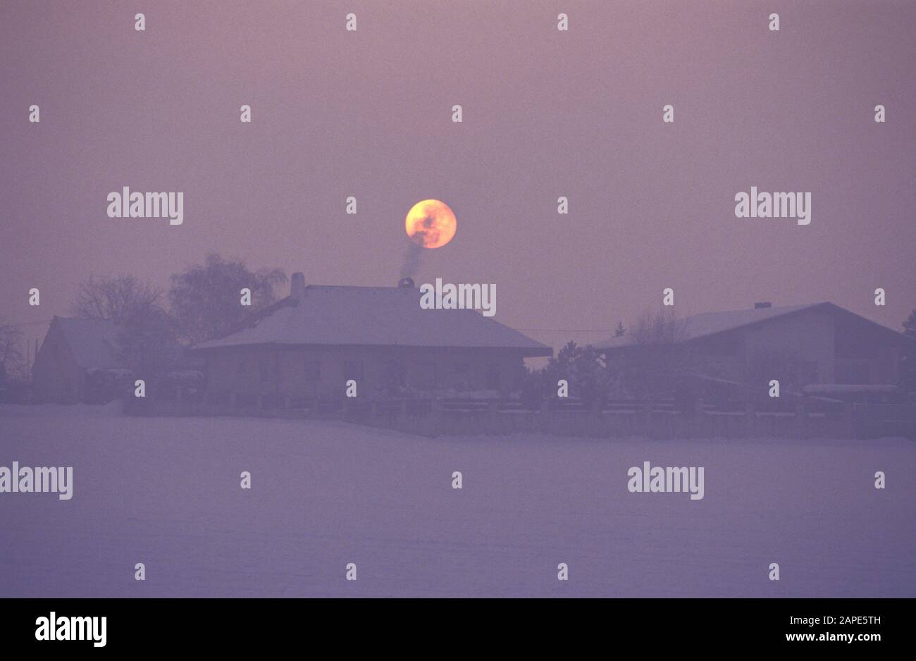 Luftverschmutzung - Air Pollution Stock Photo - Alamy