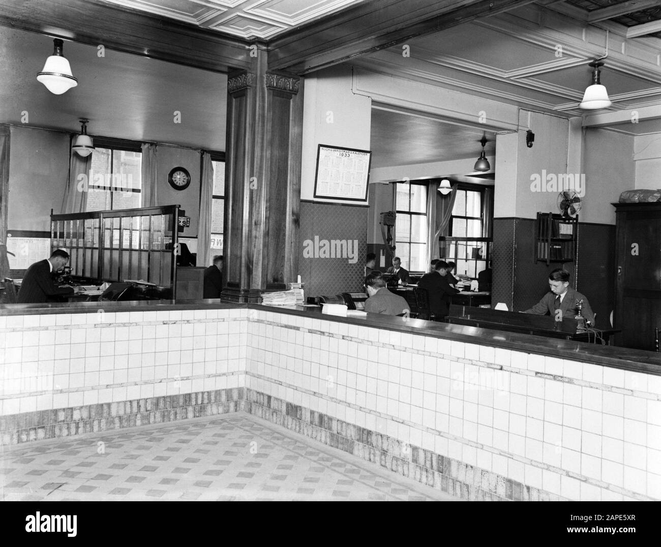 Reportage Nijgh and Van Ditmar Description: Bar of the advertising ...