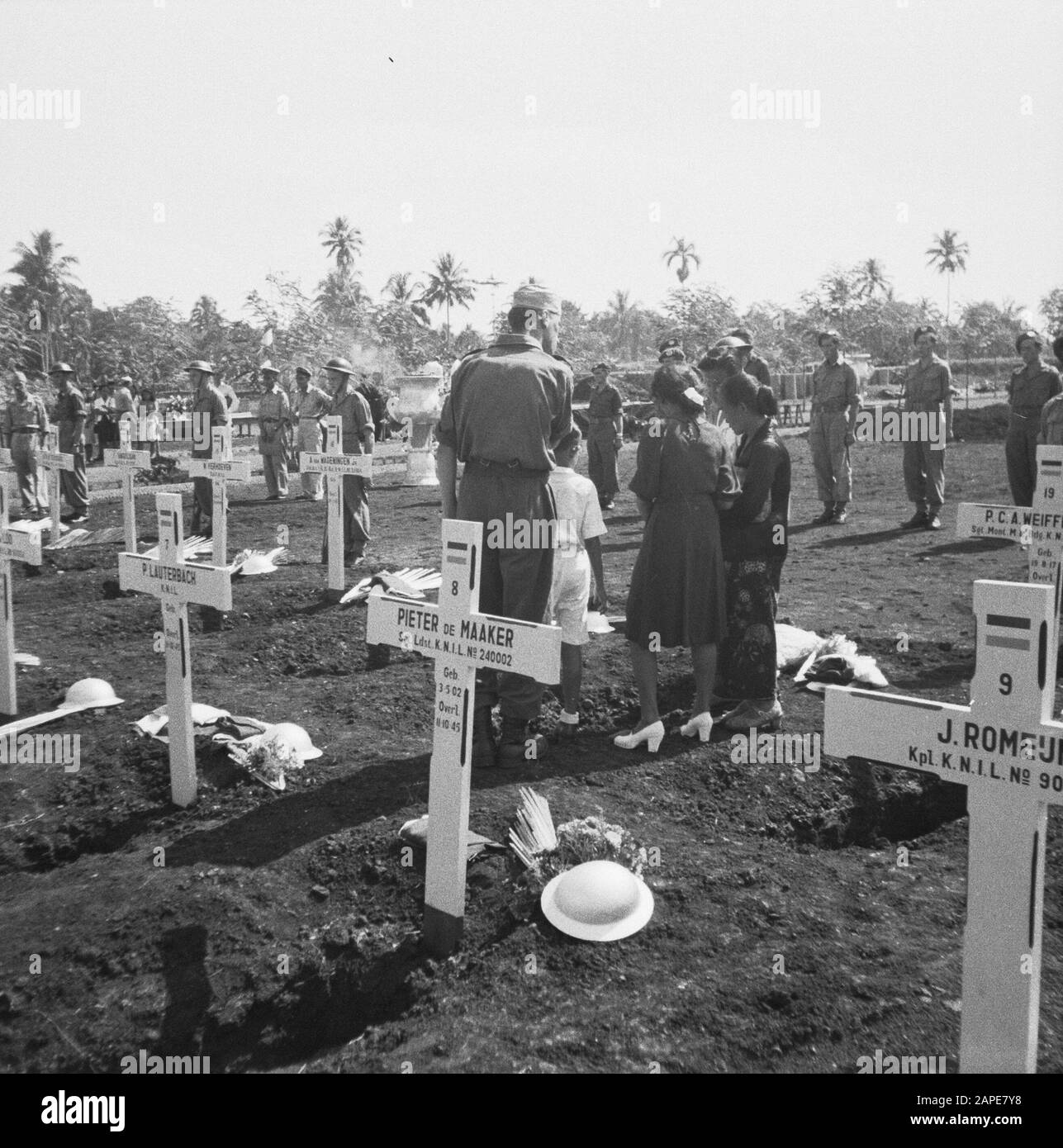 Re-burial of war victims at the Menteng Poeloeh honorary cemetery in ...