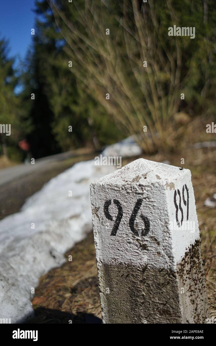 Distance Marker Kilometer Marker Stock Photos & Distance Marker ...