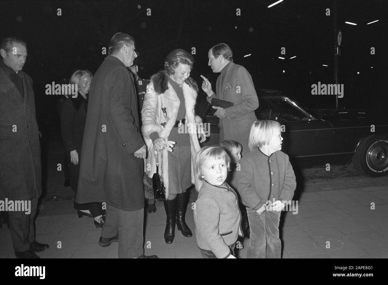 Beatrix and Claus with children to Lech, Beatrix with children on the ...
