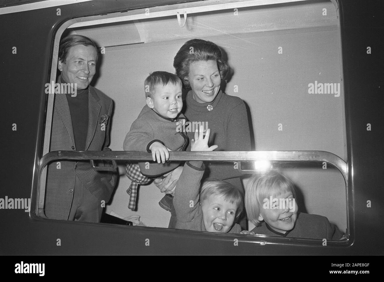 Princess beatrix prince johan friso hi-res stock photography and images ...