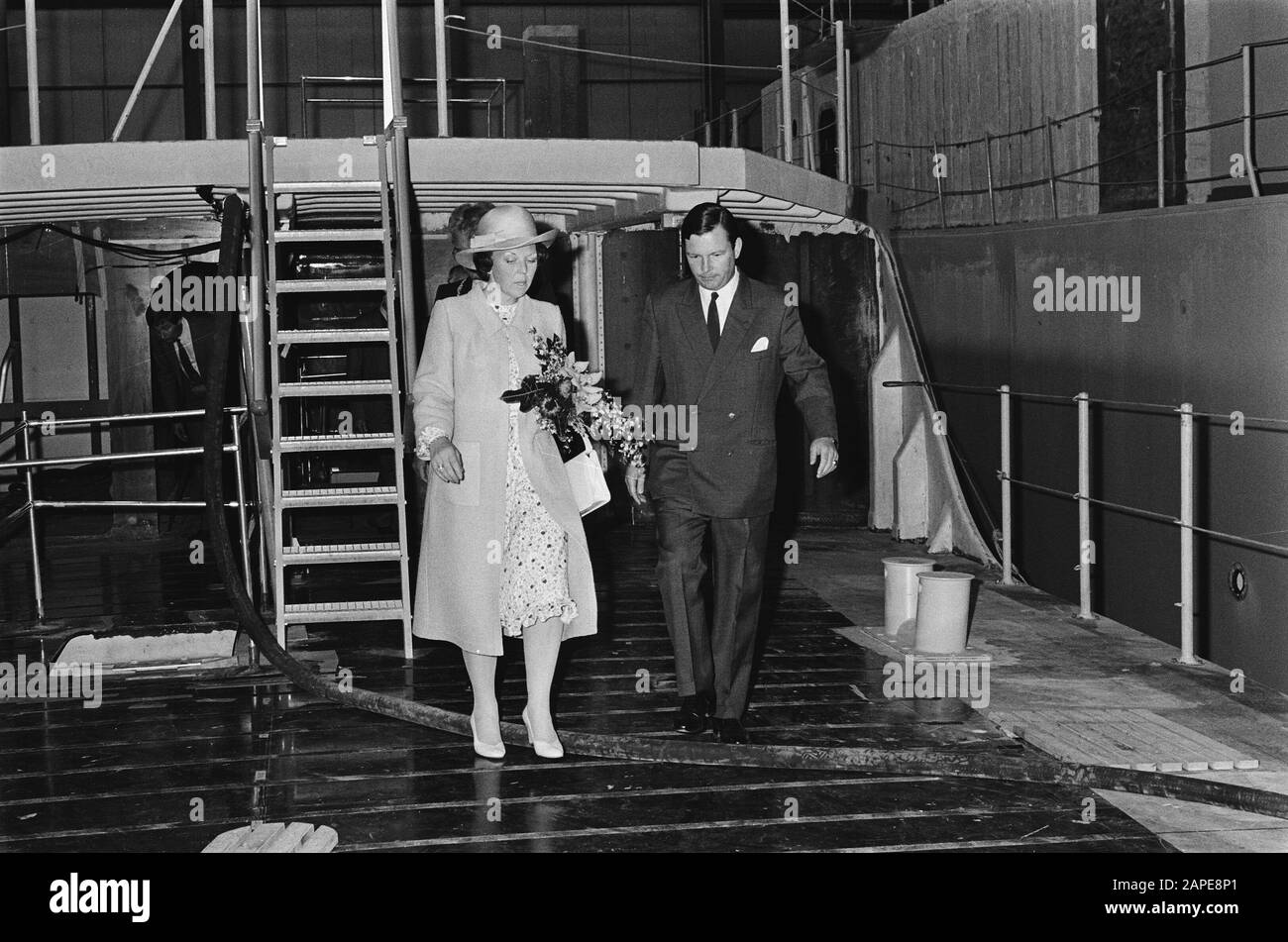 Beatrix has baptized mining vessel Alkmaar at Shipyard in Alblasserdam ...