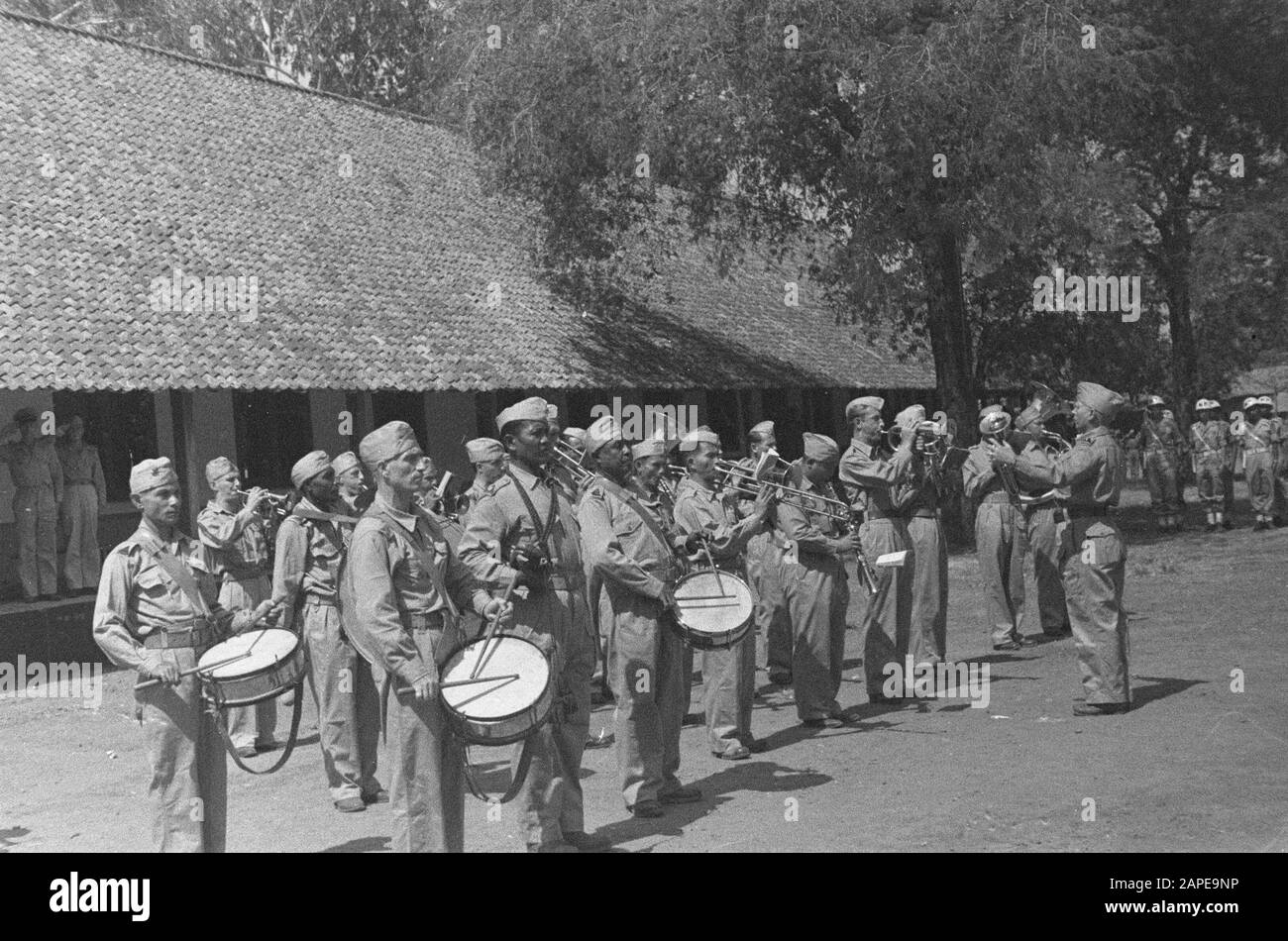 Bandoeng Description: Guard of Military Police [Music Corps and ...