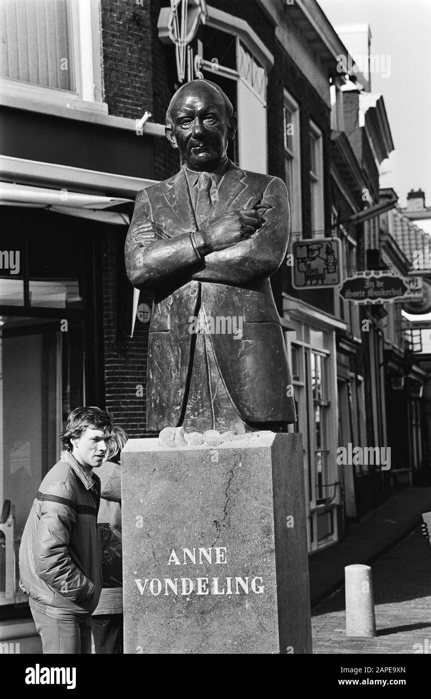 Image in Leeuwarden unveiled of former II Chamber for dr. Anne ...