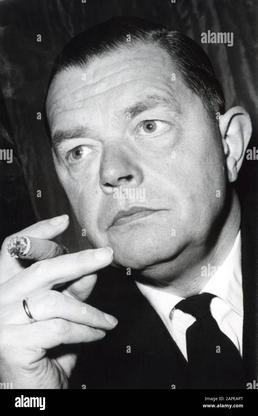 Portrait of Minister Mr. H.K.J. Beernink (1910-1979). Henry Charles Jan ...
