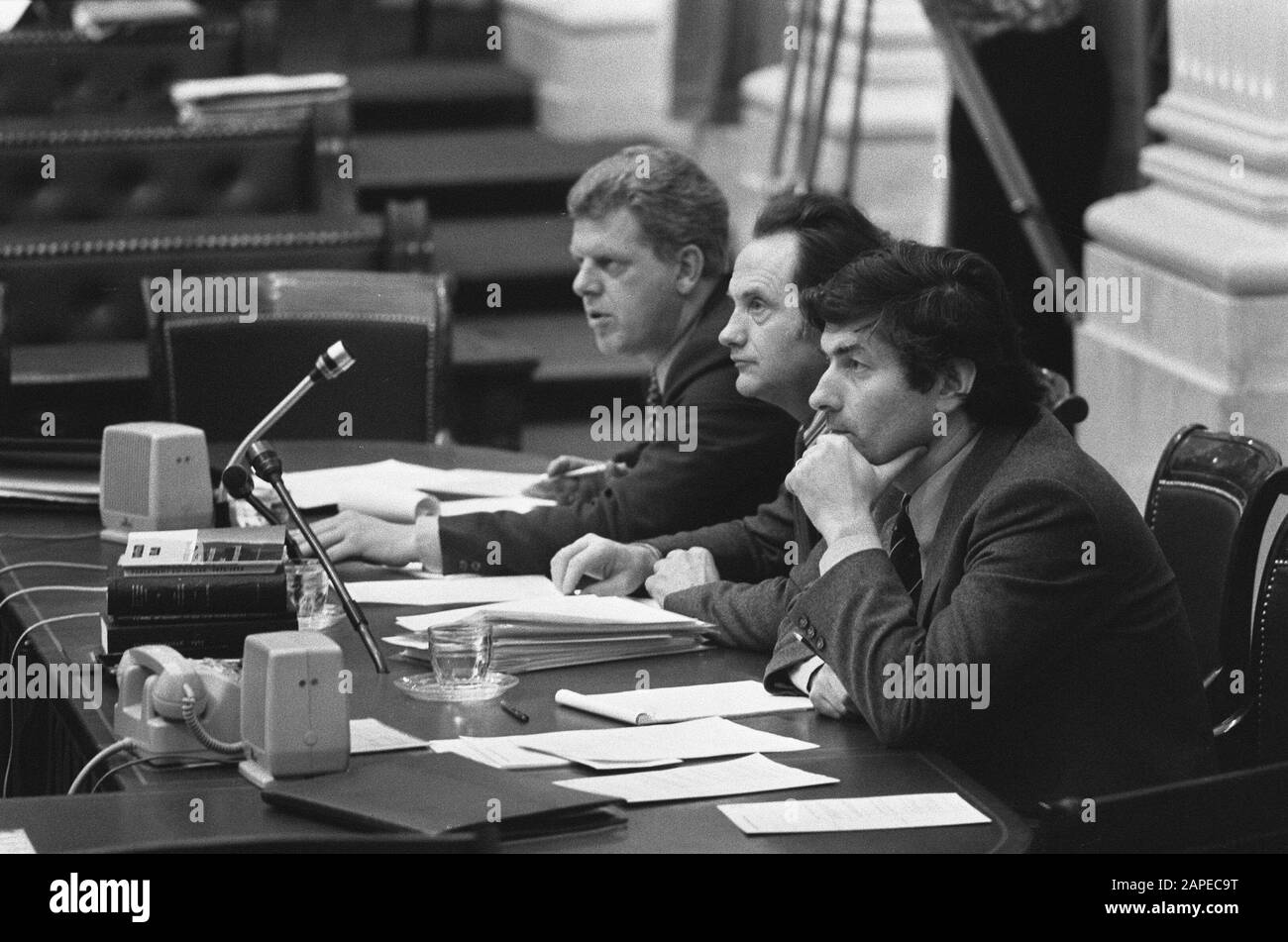 L v letter Black and White Stock Photos & Images - Alamy