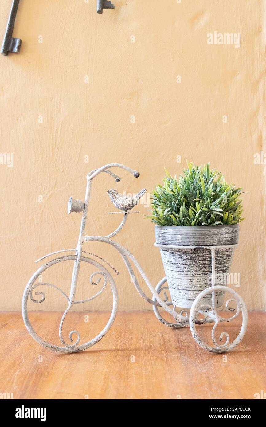 Decorative interior decoration hi-res stock photography and images - Alamy