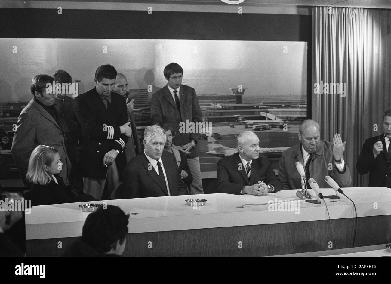 Crew members of Shell supertanker Marpessa, who sank at Dakar, arrived ...