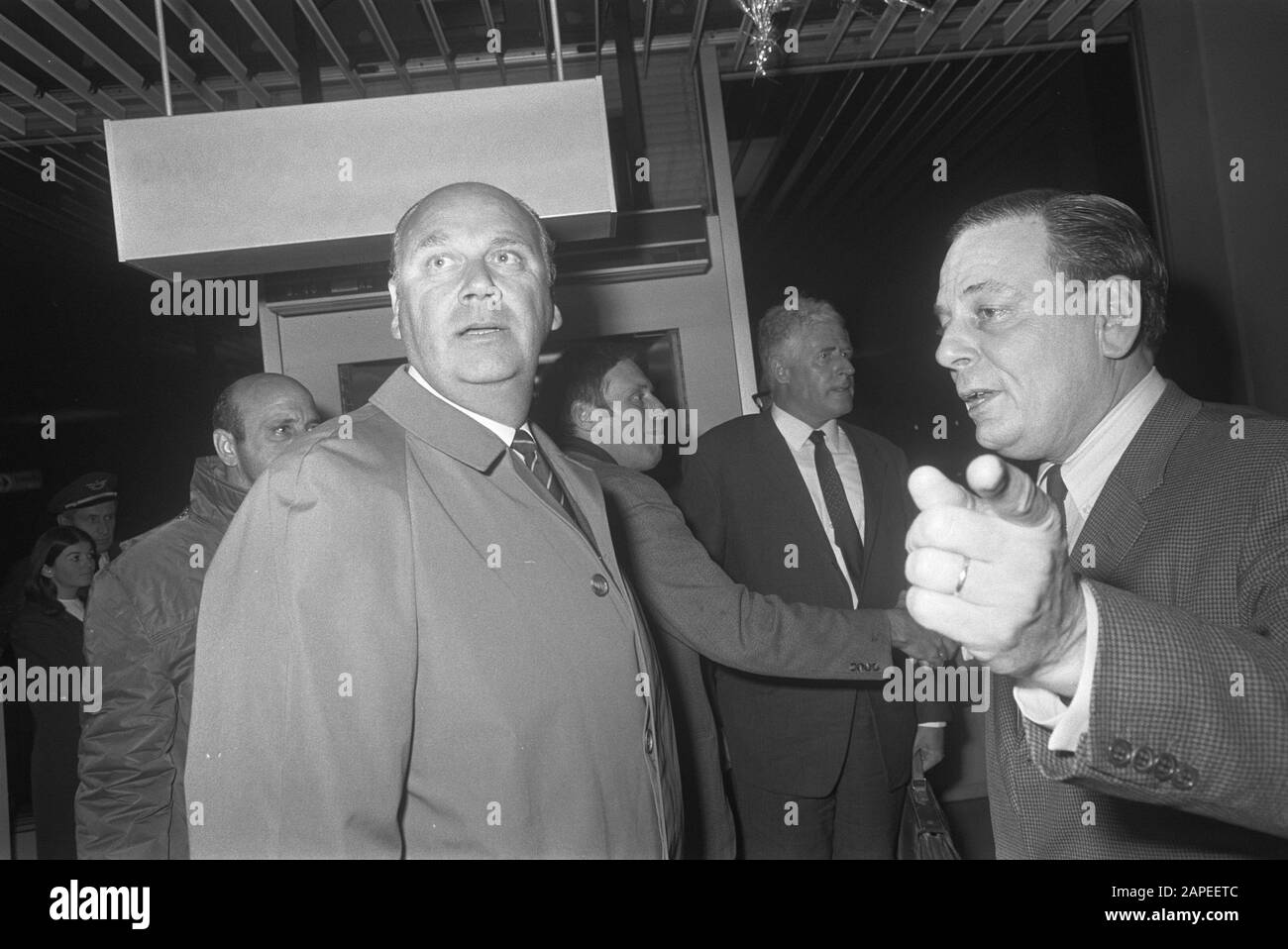 Crew members of Shell supertanker Marpessa, who sank at Dakar, arrived ...