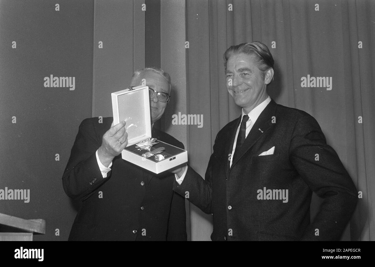 Bert rose Black and White Stock Photos & Images - Alamy