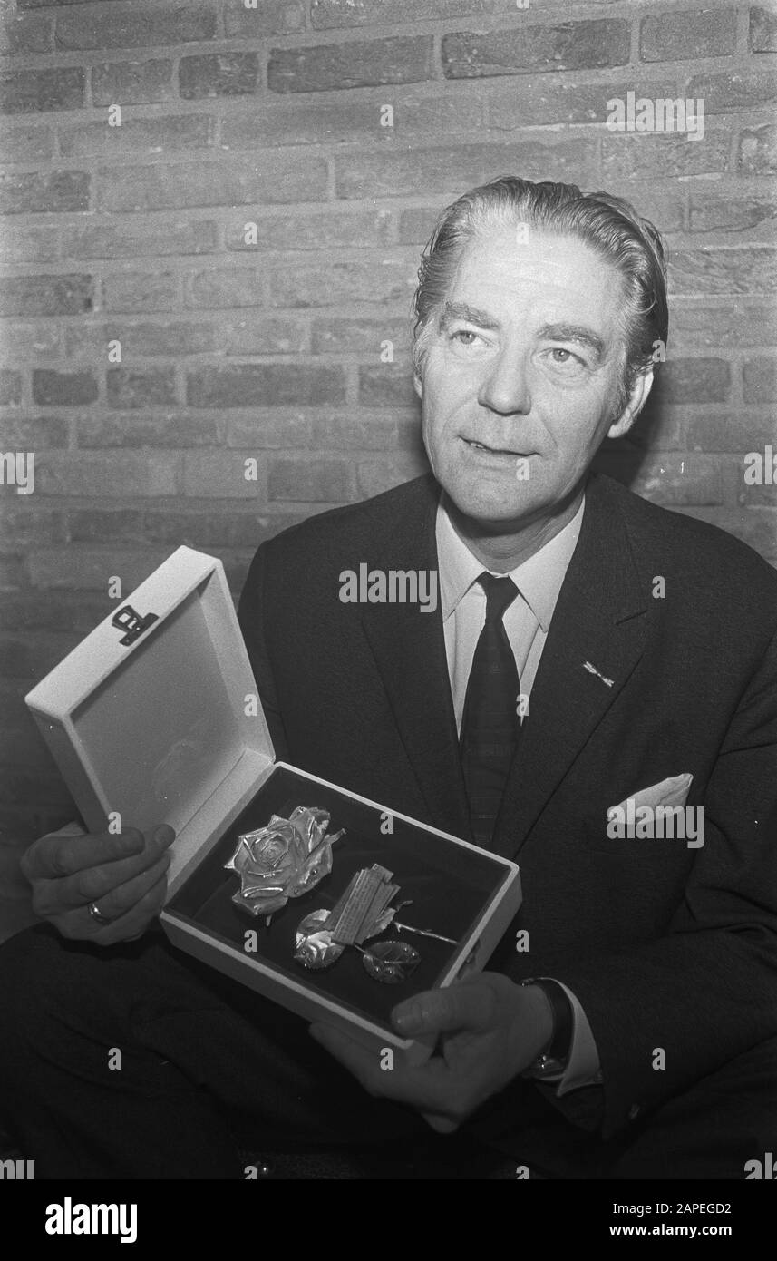 Bert rose Black and White Stock Photos & Images - Alamy