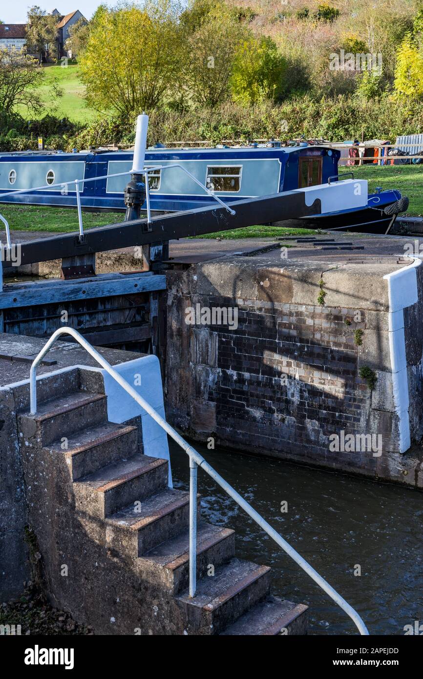 hatton locks grand union canal warwickshire england uk Stock Photo - Alamy