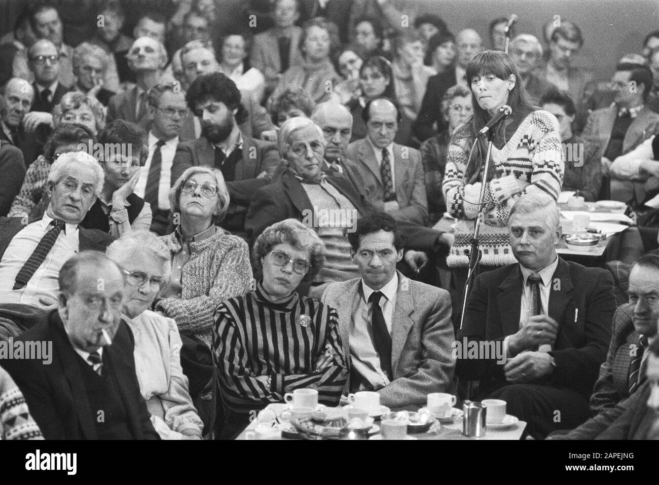 Population of Gouderak is addressed in connection with demolition ...