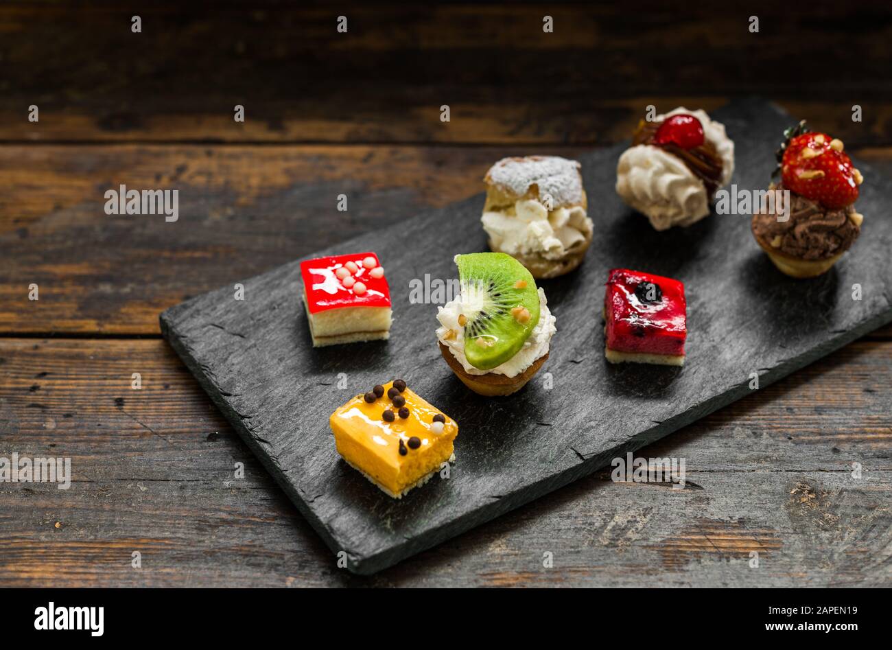 Mini pastry hi-res stock photography and images - Alamy